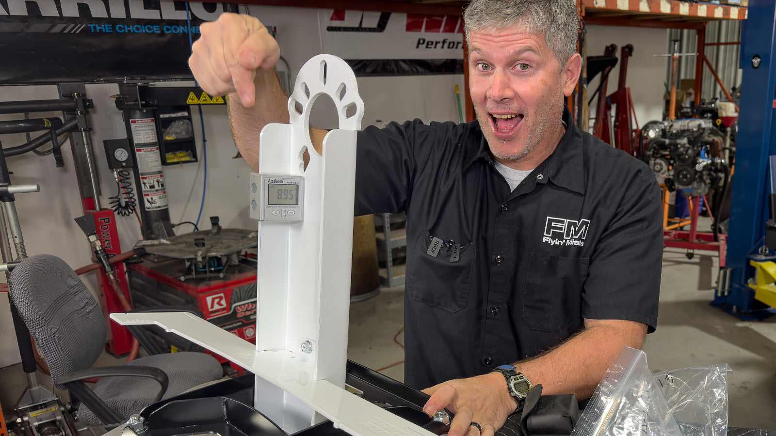 What can you do with HUB STANDS? FM Live 1-25-24 – Flyin' Miata