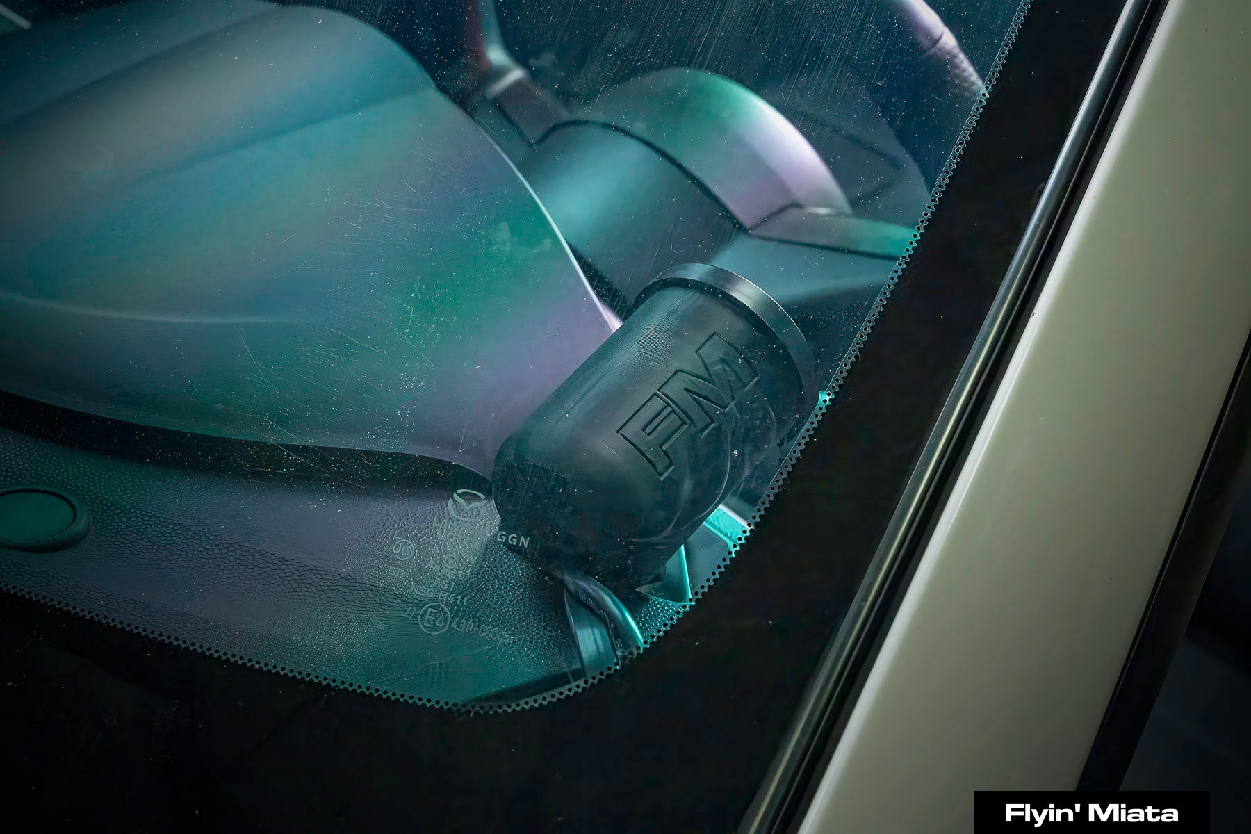 Vent-mounted gauge pod for NC – Flyin' Miata