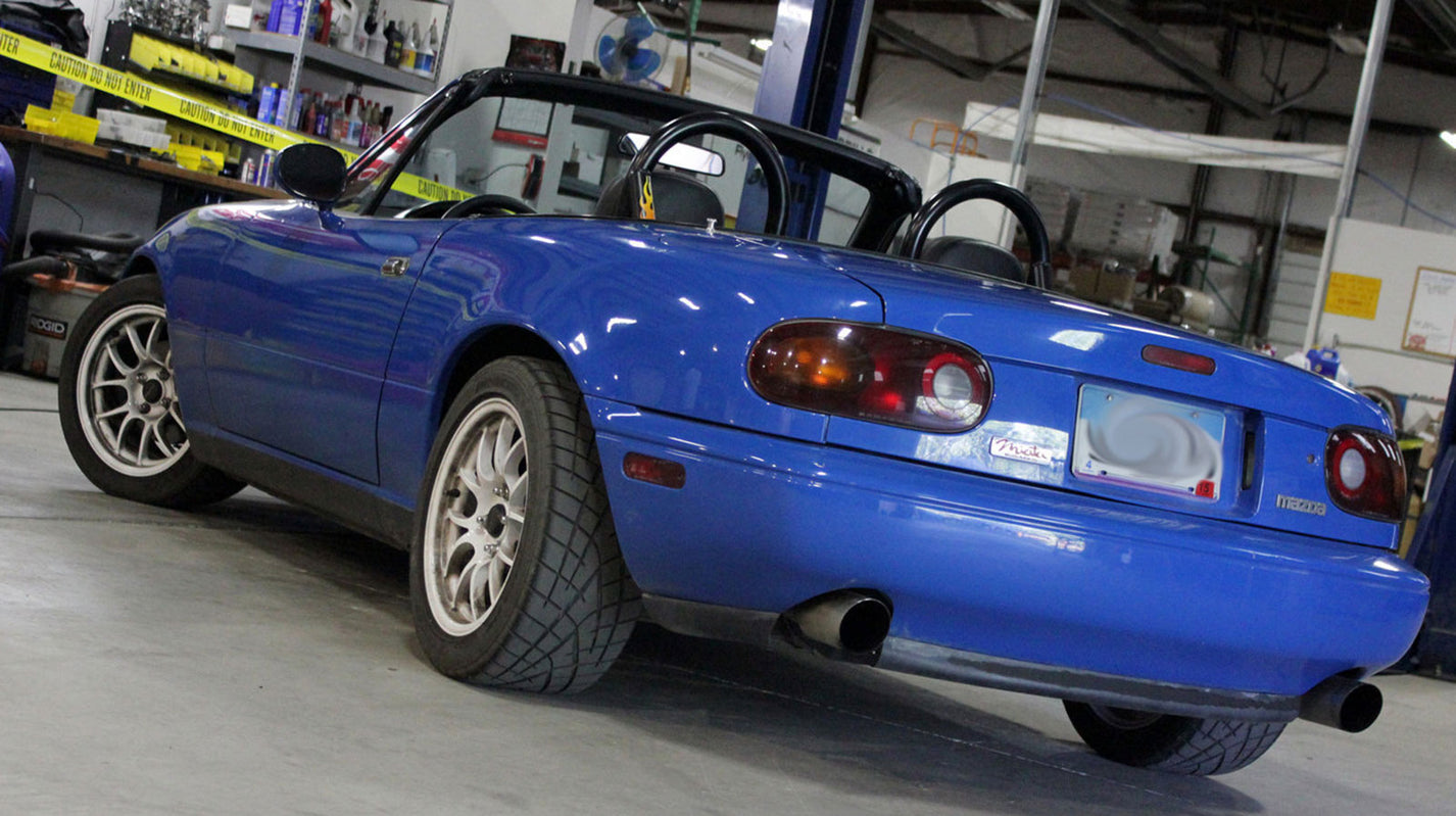 Classic roadster looks with actual protection. – Flyin' Miata